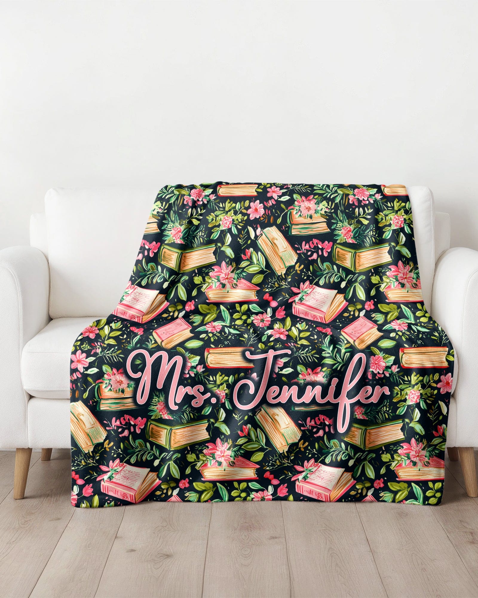 Bookish Floral Personalized Throw Blanket – GLAM - Girls Love A Monogram